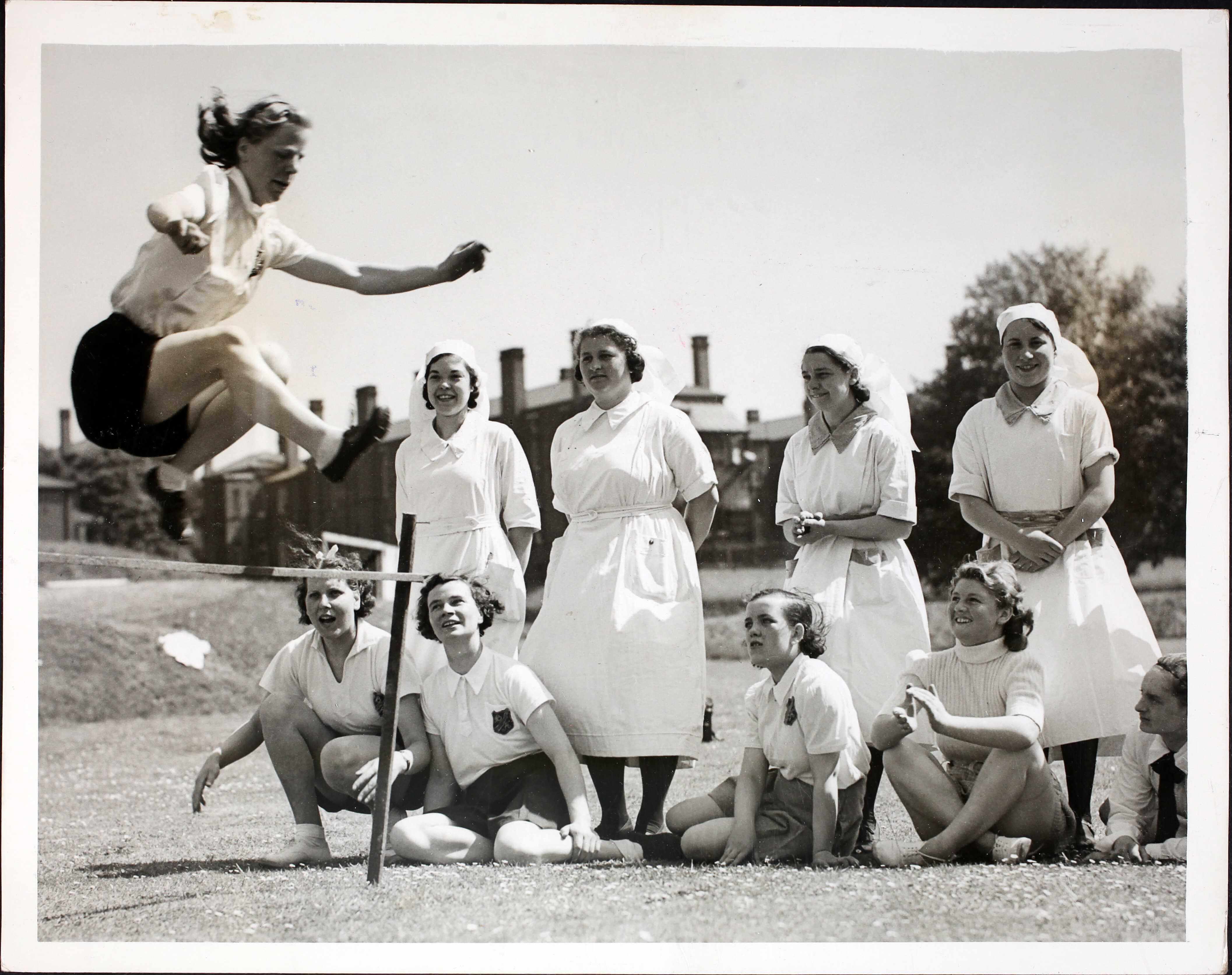 10 stunning photos of nurses throughout history
