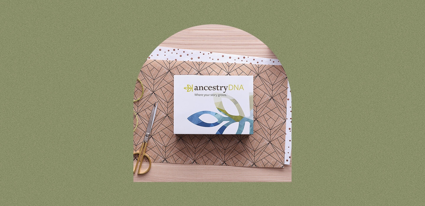 Why an AncestryDNA® Kit Is the Perfect Holiday Gift