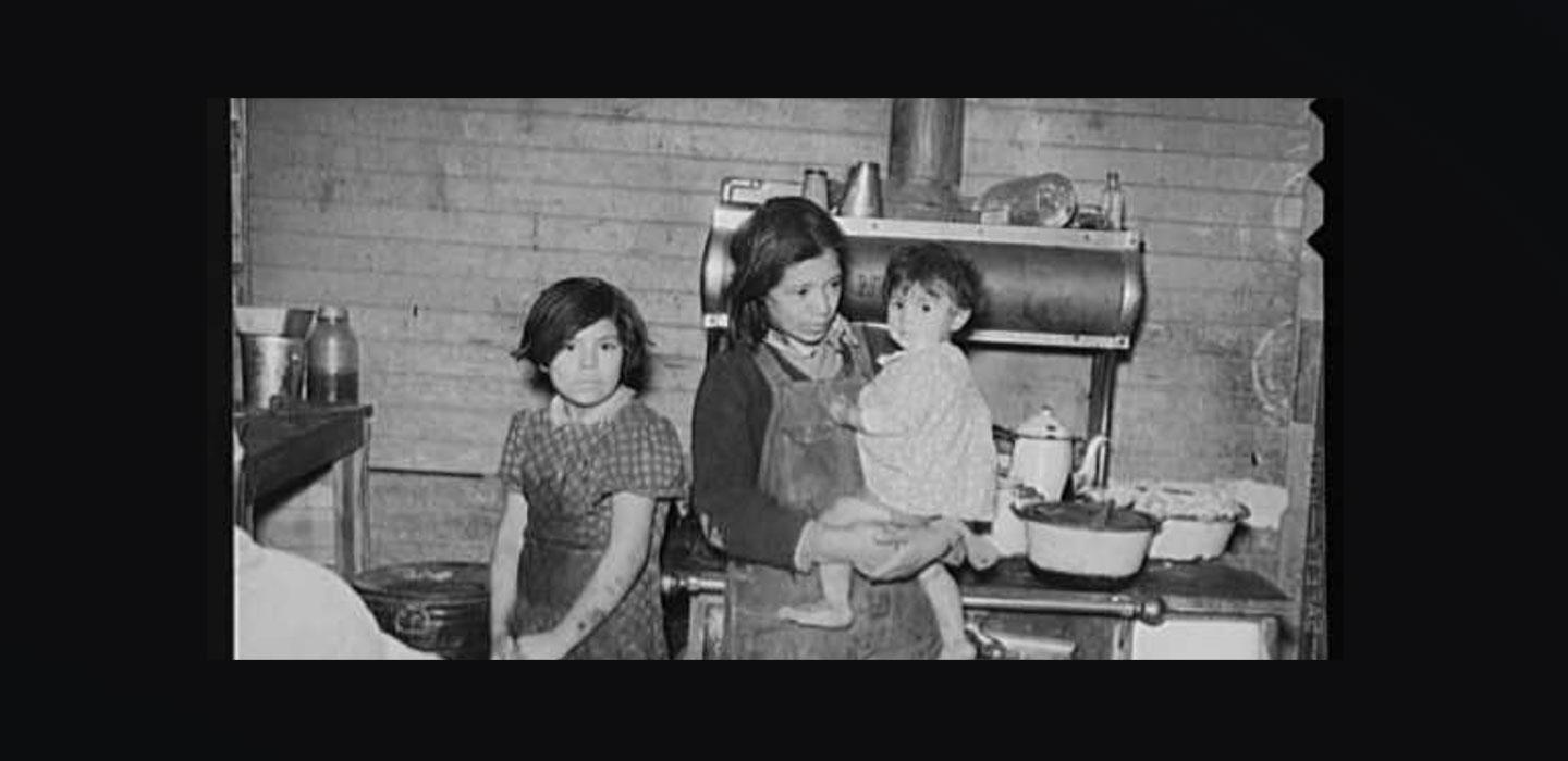 Common Mexican Last Names, Their Meanings, and History