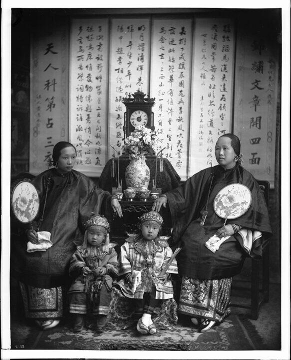 Chinese Names: Generational Names, First Names, and Their Meanings